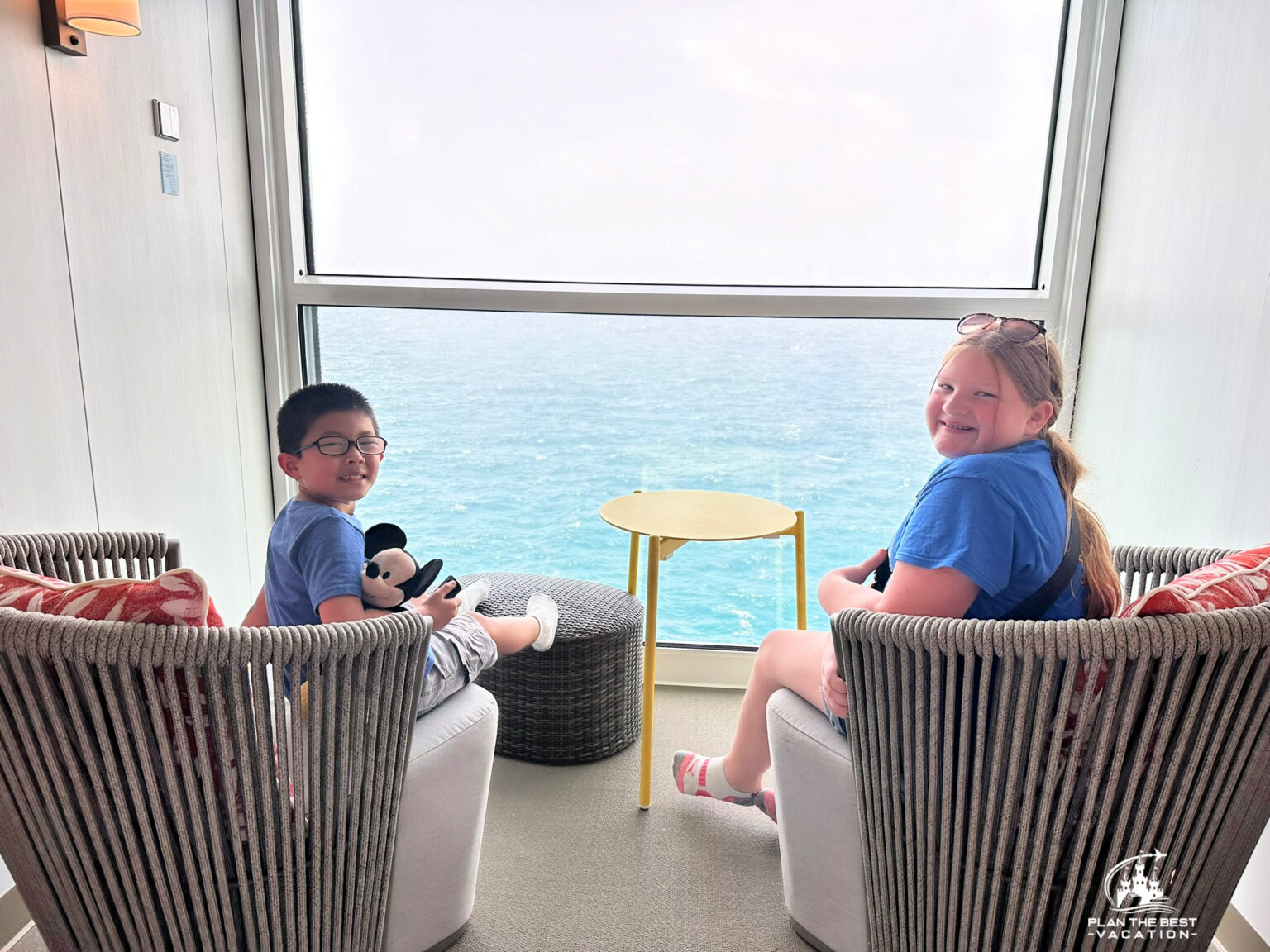 Royal Carribean Icon of the Seas Rooms - Family Infinite Ocean View Balcony