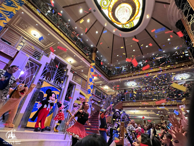 Why I Can't Get Enough of Disney Magic - Disney Cruise Ship Tour - Plan ...